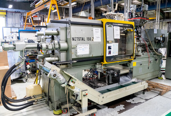 Technical and Custom Mouldings | Glazpart